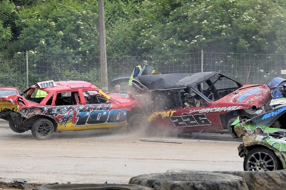 Standlake Arena - Short Track Oval Racing in Oxfordshire
